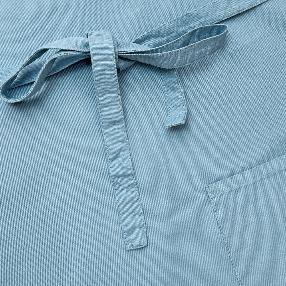 The Surprising Benefits of Wearing an Chef Aprons While Cooking ...